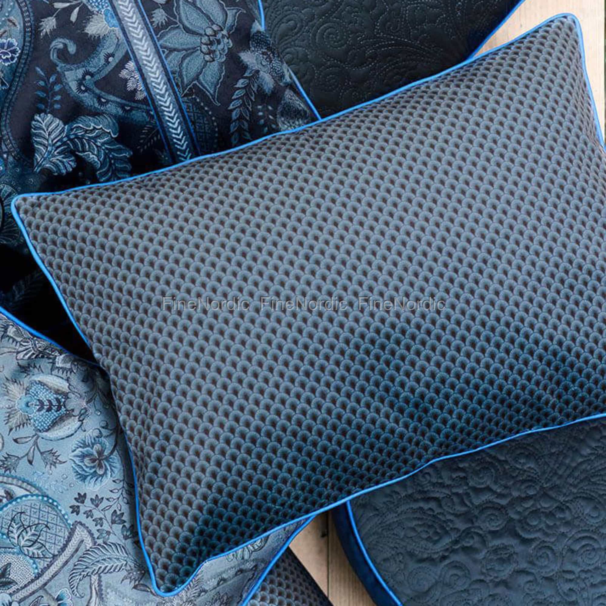 Pip Studio Cushion Suki Dark Blue Filling included 50 x 35 cm