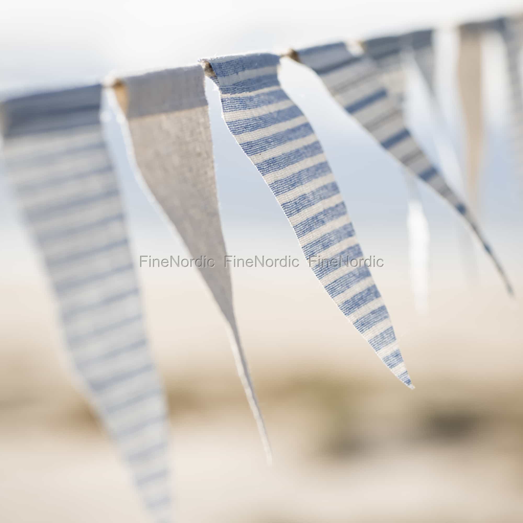 Ib Laursen Bag with Flag Garland 15 Flags Light Blue 5 Different Flags ...