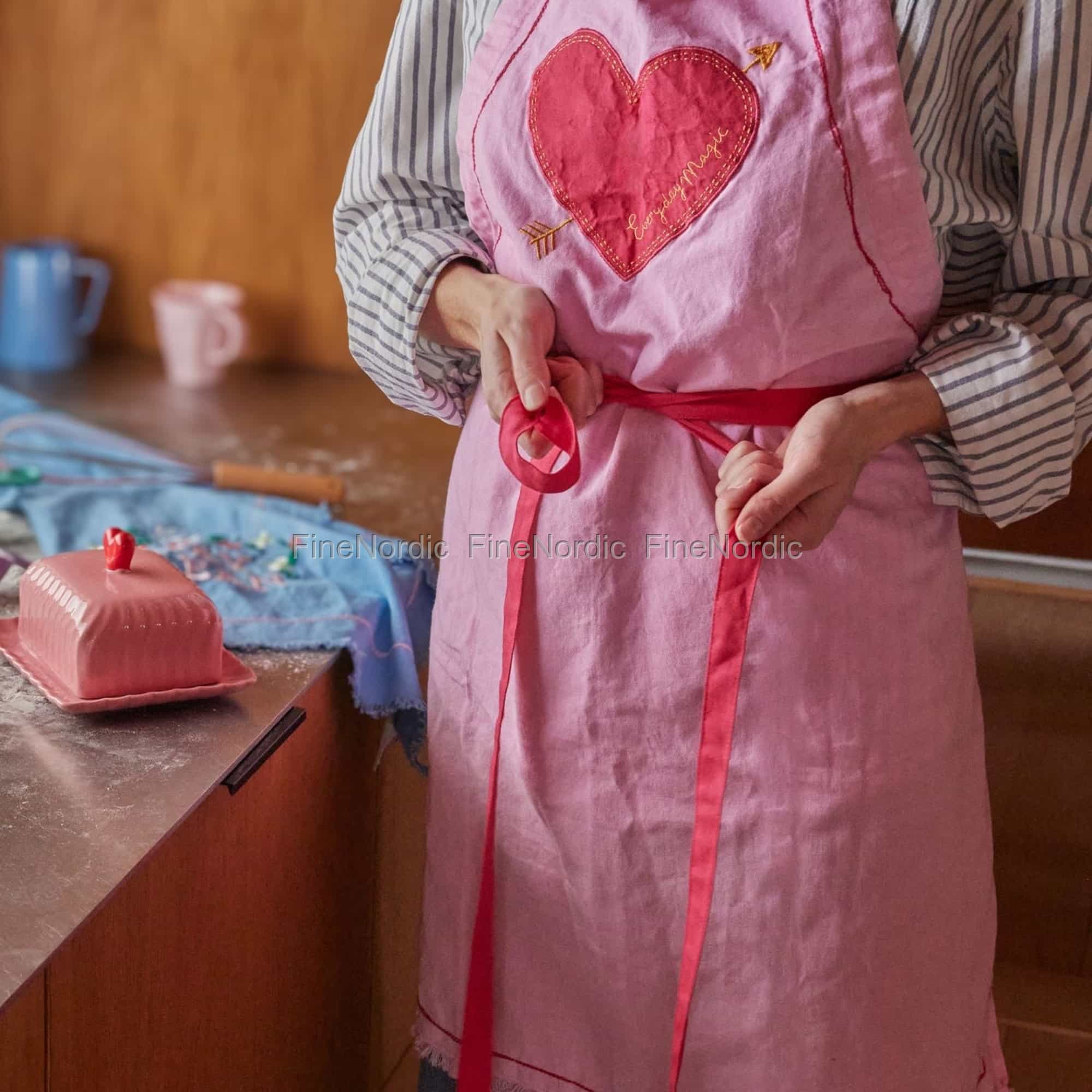 Rice Apron - "Everyday Magic" Red Heart - Pink