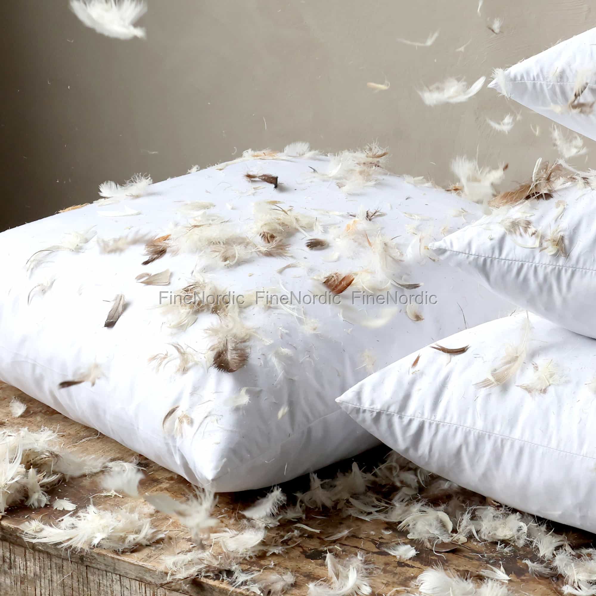 Chic Antique Inner Cushion with Duck Feathers & Down 850 g 52 x 52 cm