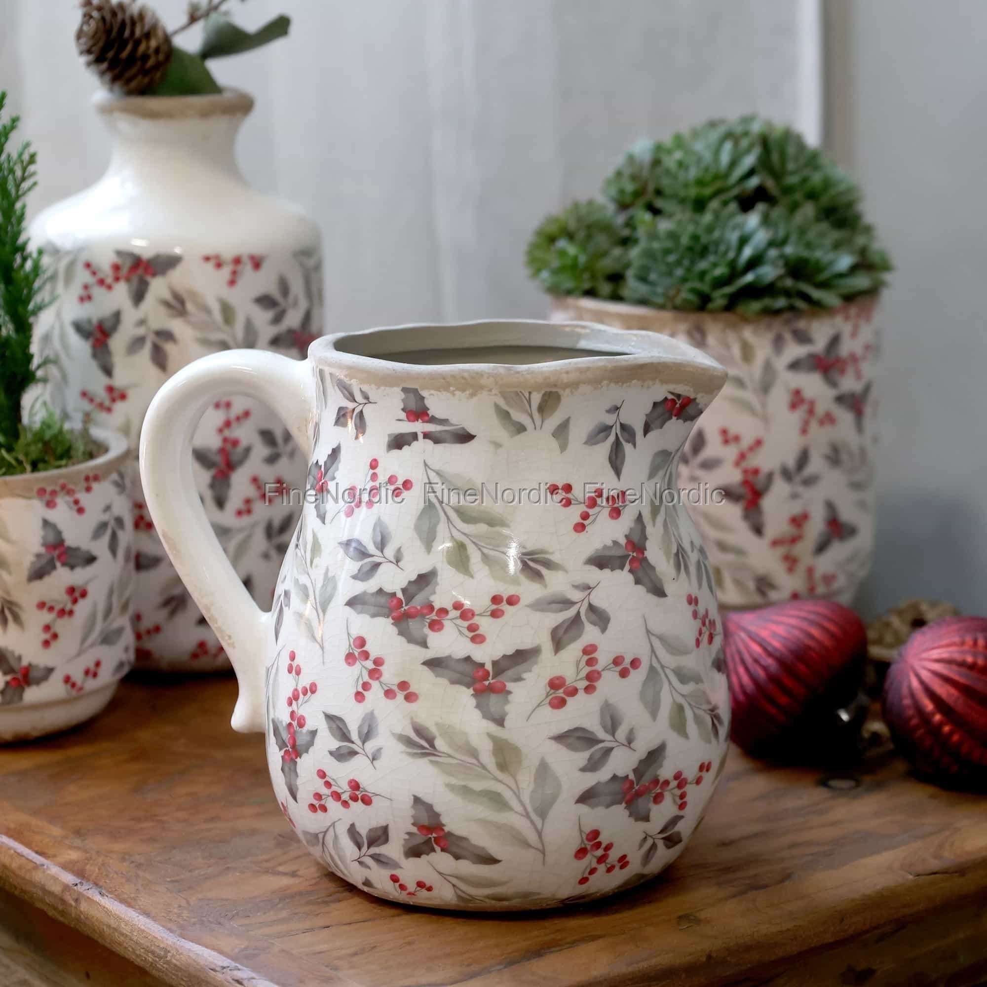 Chic Antique Jug with Leaves & Berry Motif Cream